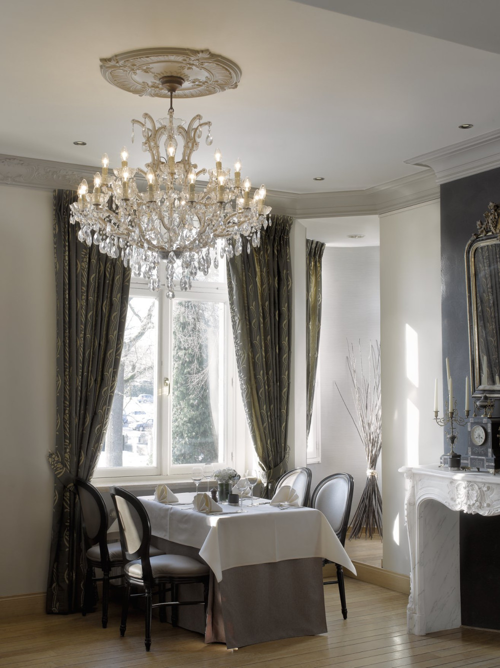 Rosetter i klassisk og moderne design - Deco Systems